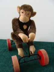 Buy Steiff Bears & more 1901 to 1919